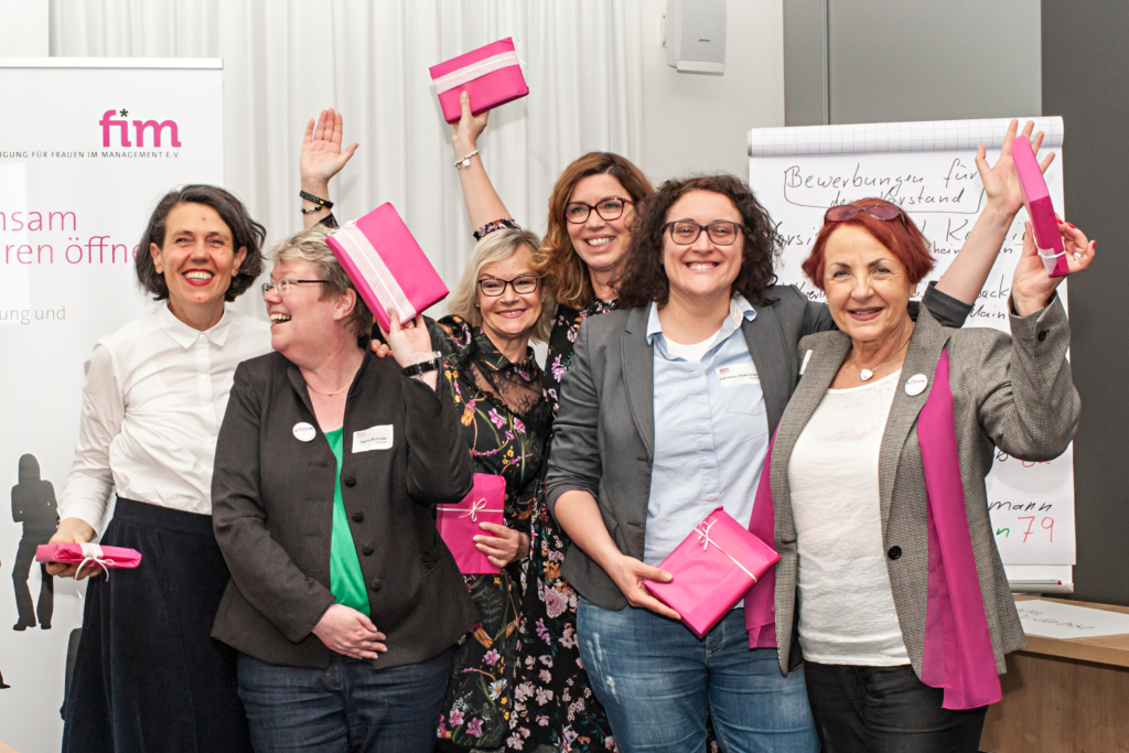 Führungsteam bestätigt - plus frischer Wind aus München - fim